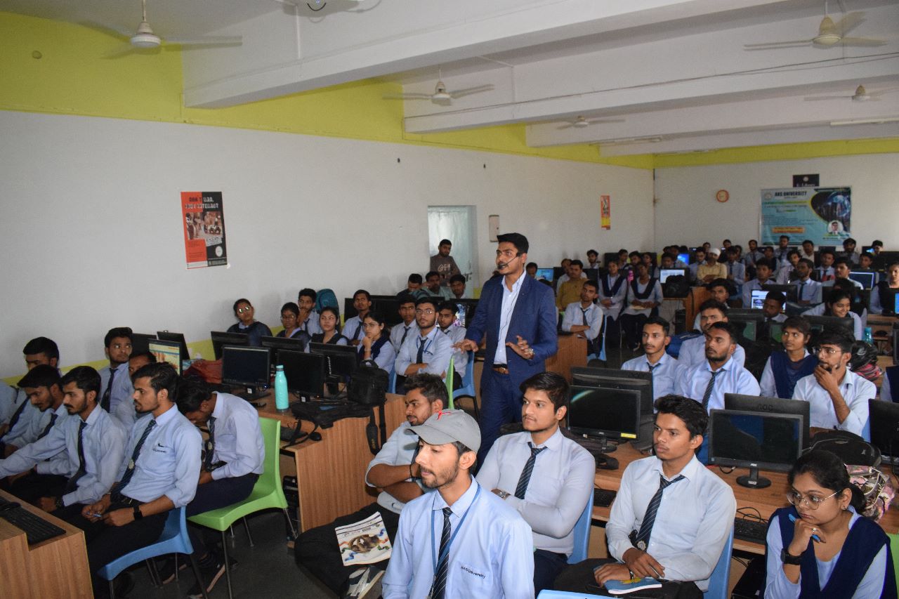 AKS UNIVERSITY: एकेएस के कंप्यूटर साइंस विभाग में पाइथन और डीजैंगो पर ...